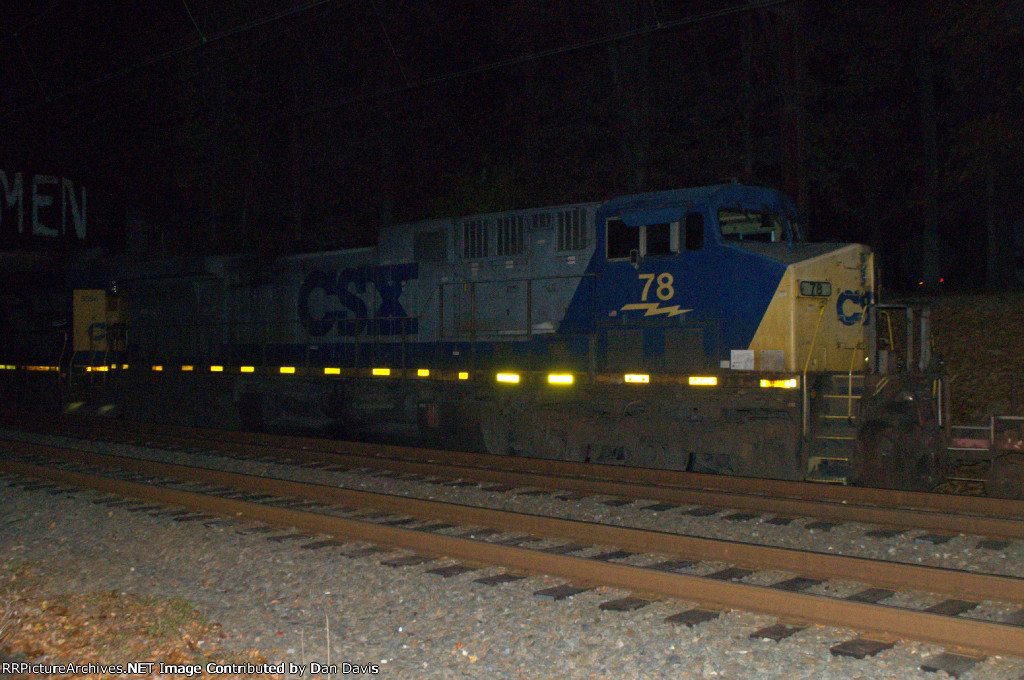 CSX AC44CW 78 trails on L034-07